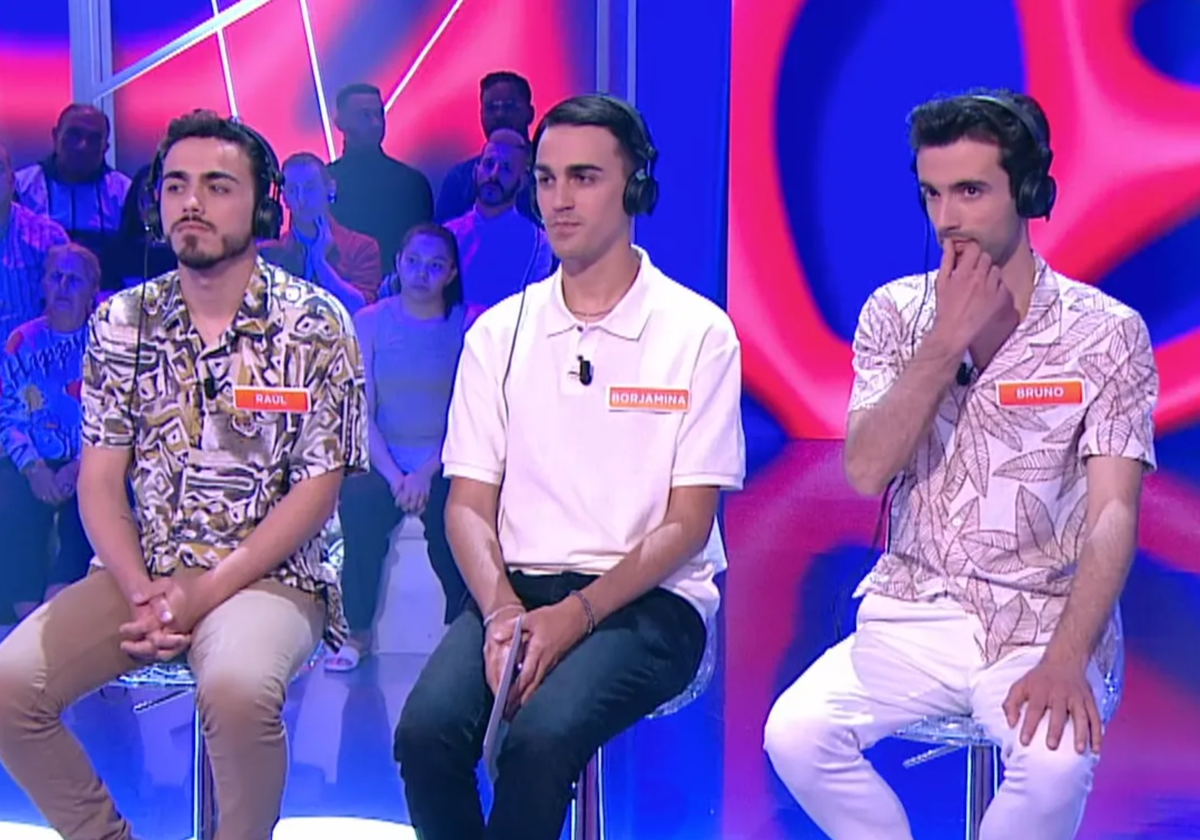 Mozos de Arousa en 'Reacción en cadena': Borjamina, Bruno y Raúl ... Mozos de Arousa en 'Reacción en cadena': Borjamina, Bruno y Raúl ...